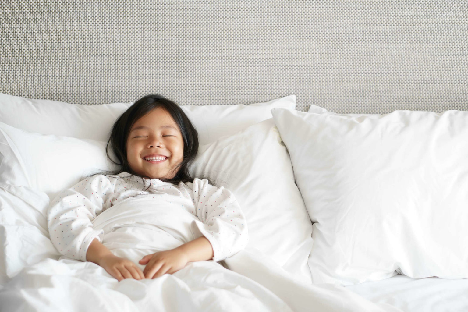A Simple Guide to Sleep Meditation for Kids - Moshi