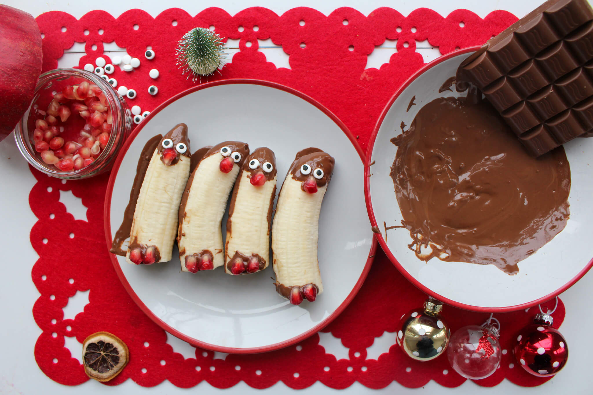 12 Creative Christmas Activities for Kids - Moshi